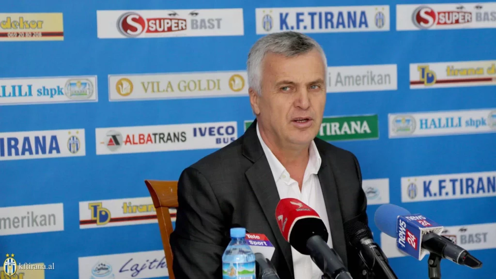 Tirana/ Mbyllet ankandi i parë, asnjë ofertë për aksionet e Refik ... Tirana/ Mbyllet ankandi i parë, asnjë ofertë për aksionet e Refik ...